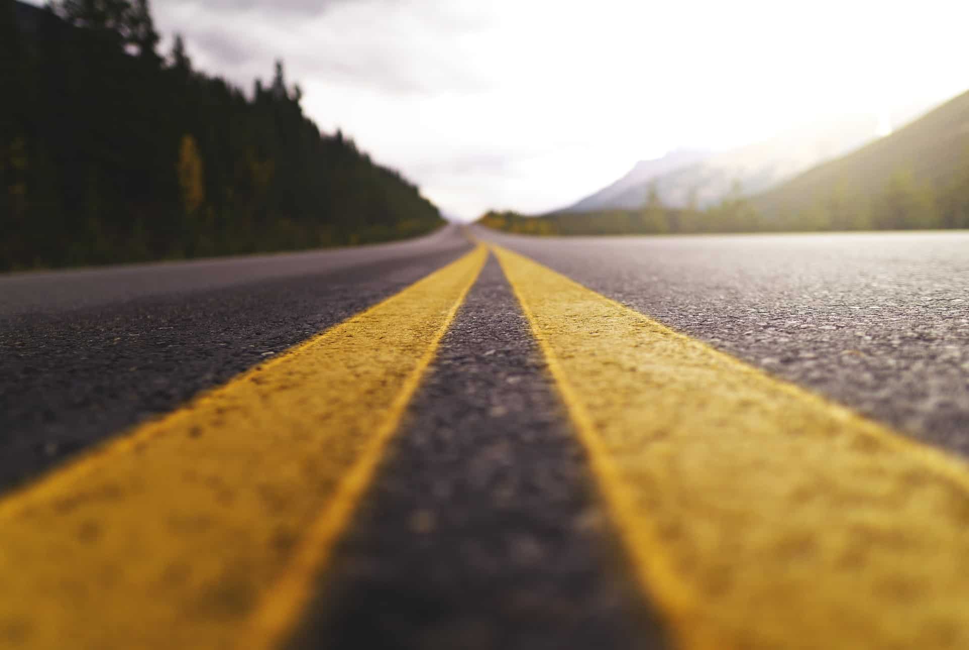 6 Tips To Avoid Back Pain During Road Trips - Functional Advantage